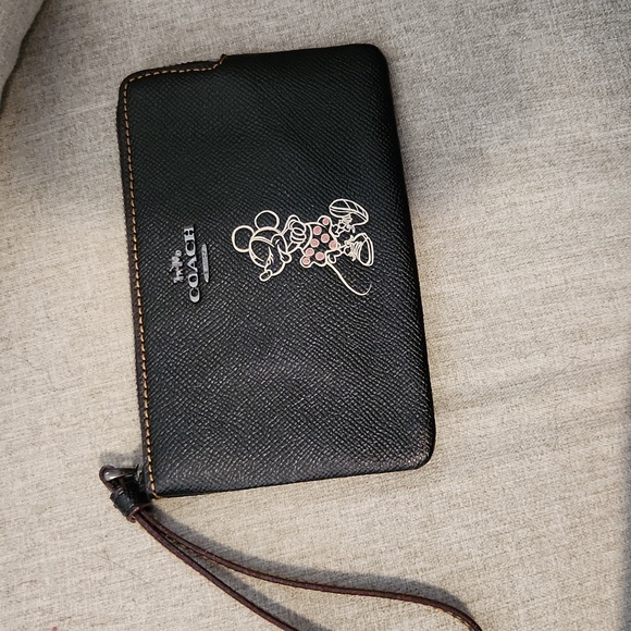 Coach | Bags | Coach X Disney Minnie Mouse Wristlet | Poshmark